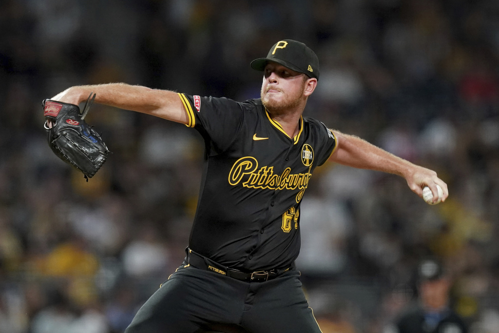 Mariners add lefty reliever Caleb Ferguson in deal with Pirates for ...